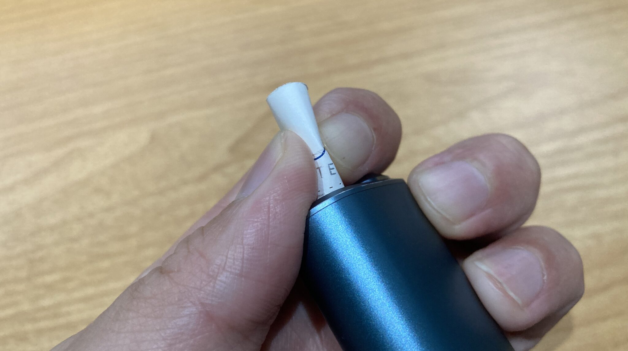 IQOSのたばこカプセルを自分で入れる方法は？味を変える注意点も